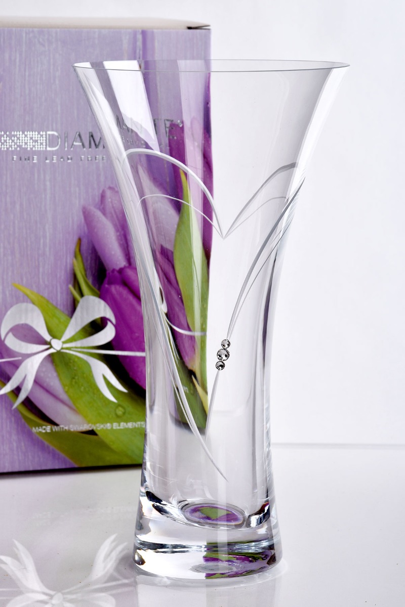 Crystal Vases | Personalised Vases With Engraved Message